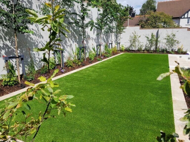 Clean, Crisp & Contemporary Garden Design in Cabinteely