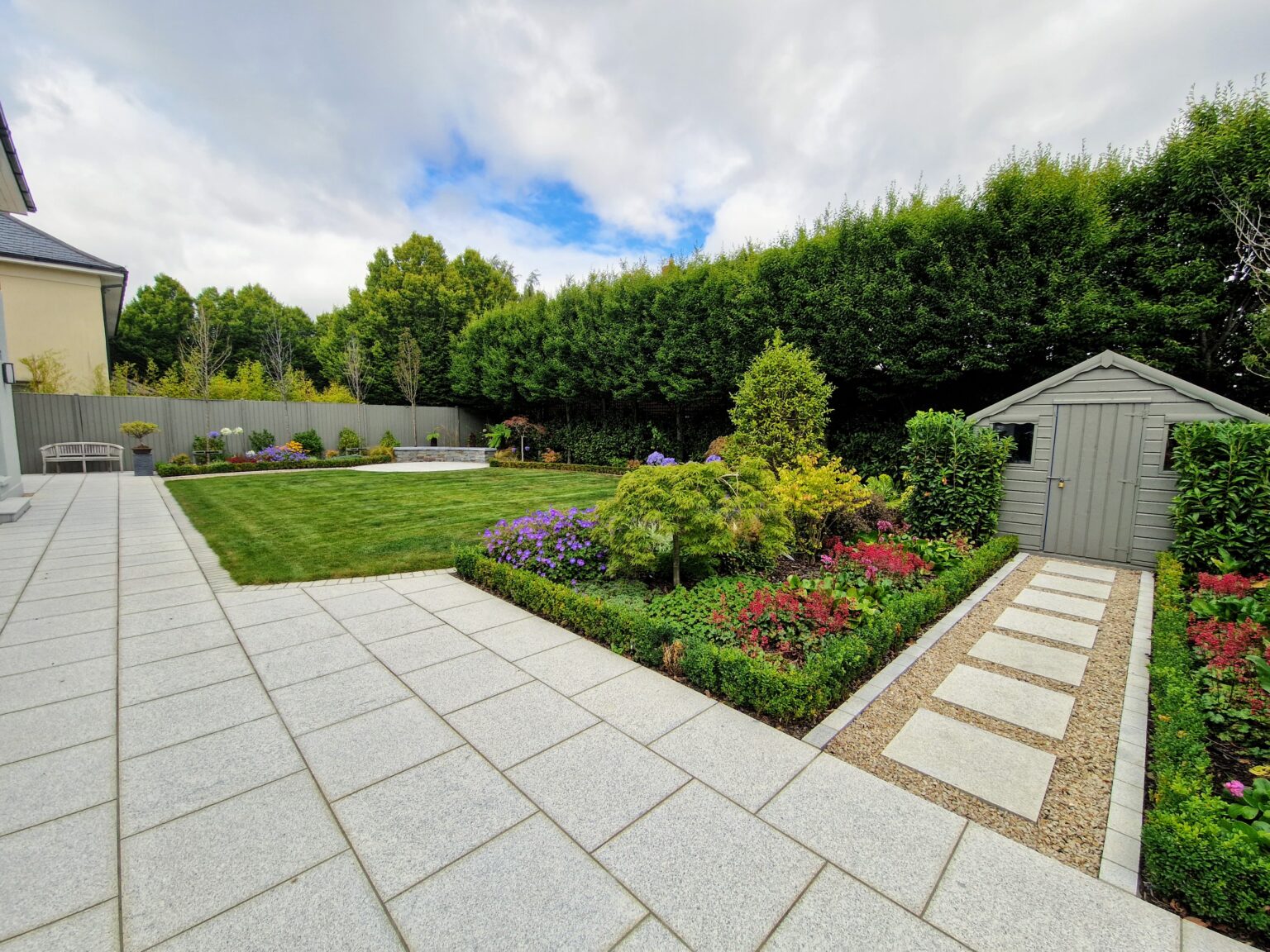Dream Driveway & Gorgeous Gardens - Garden Design Services